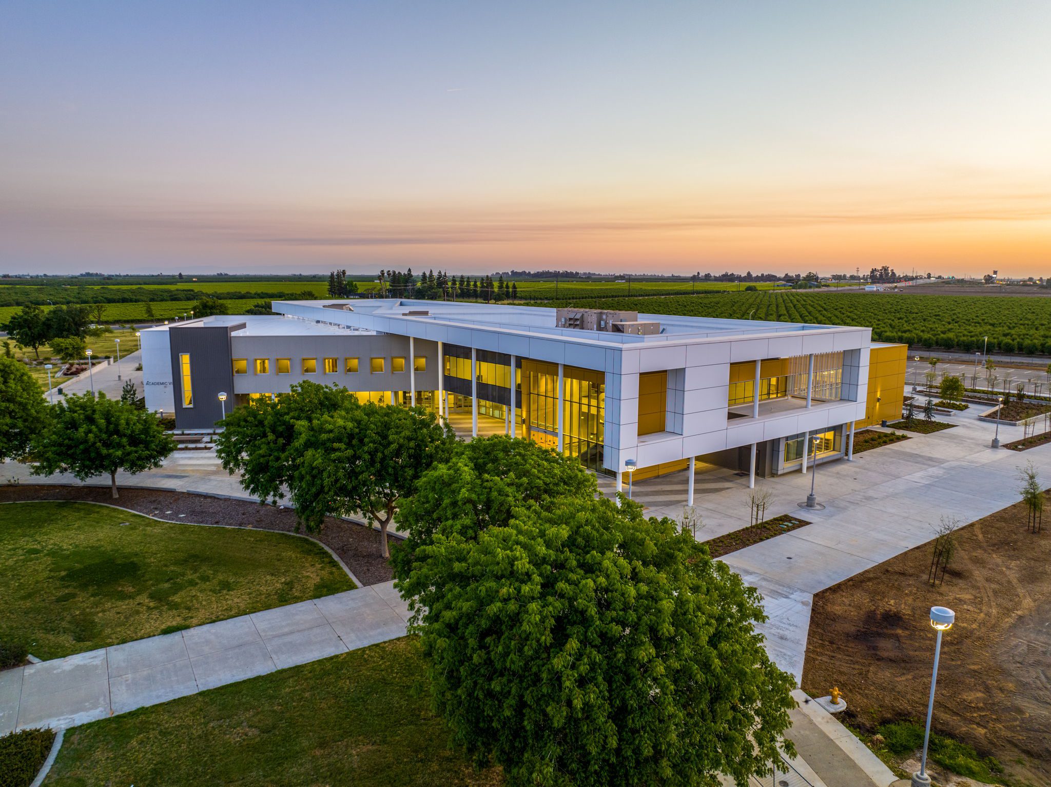 Madera Community College Academic Village II | BMY Construction Portfolio
